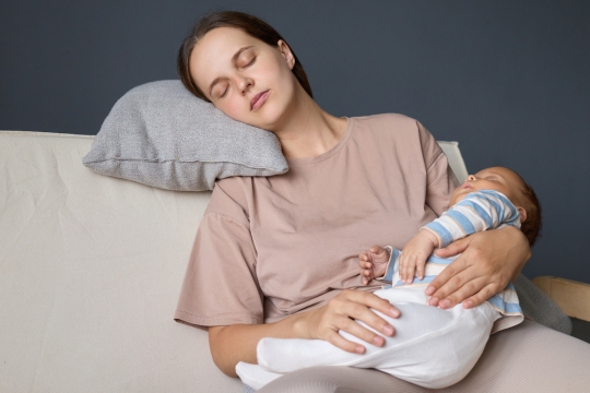 Why does my C-section scar itch? Causes and relief tips